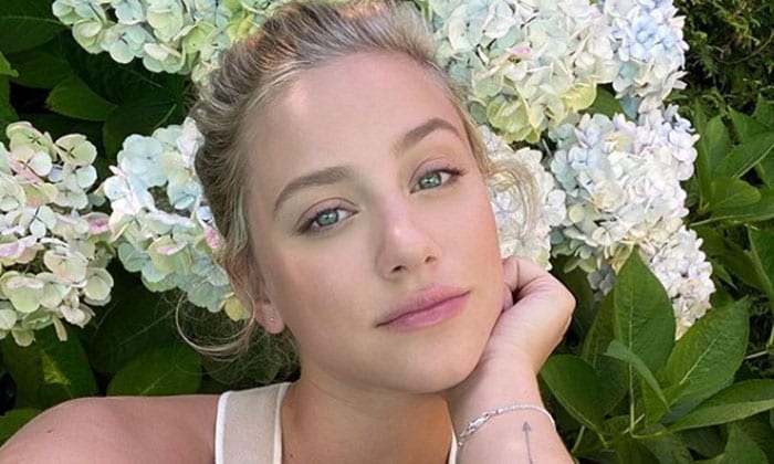 Lili Reinhart parla del periodo più duro della sua vita